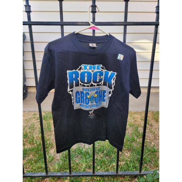 M&M'S | Shirts | Vintage 200 The Rock Wwf Tshirt Youth Medium New ...